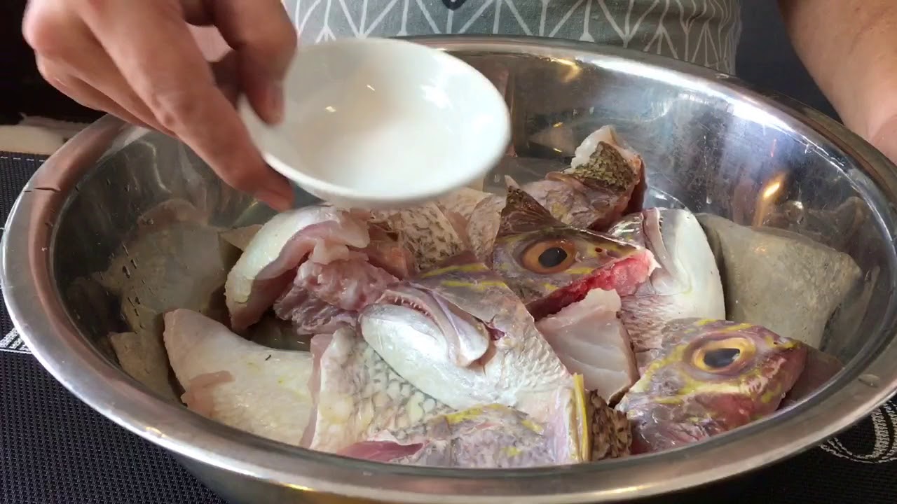 How do you get the smell of fish out of meat?