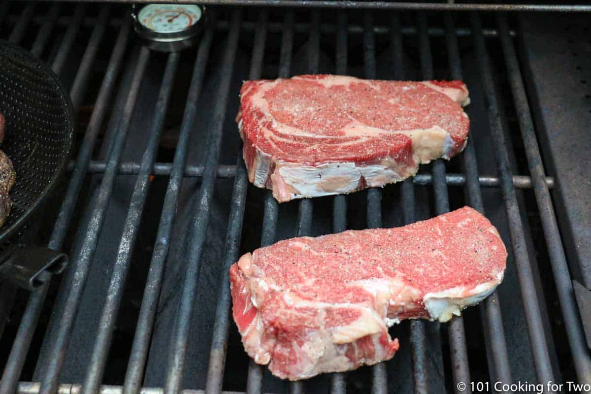 How do you grill a 2 inch steak on a gas grill?