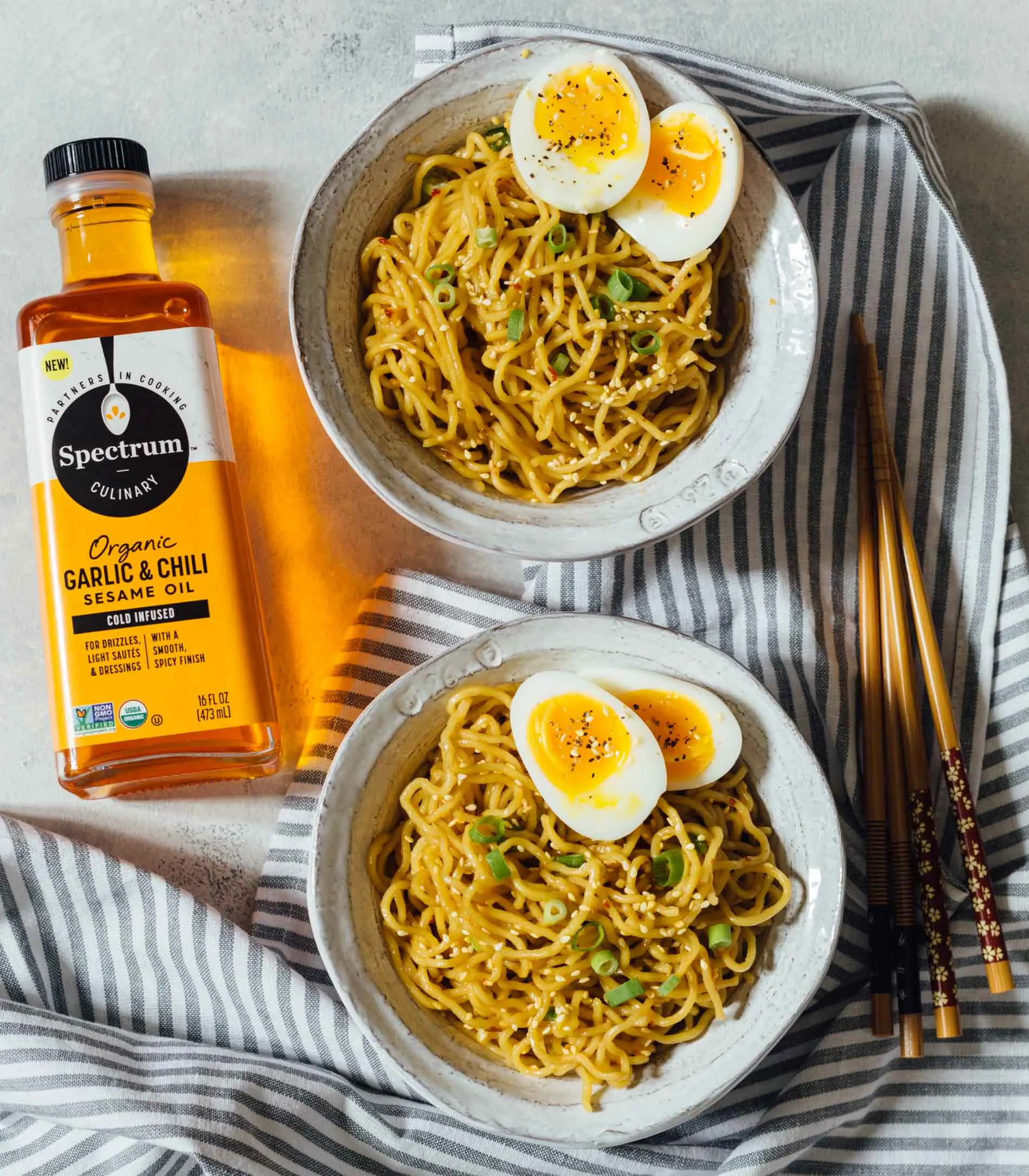 How do you heat ramen oil?