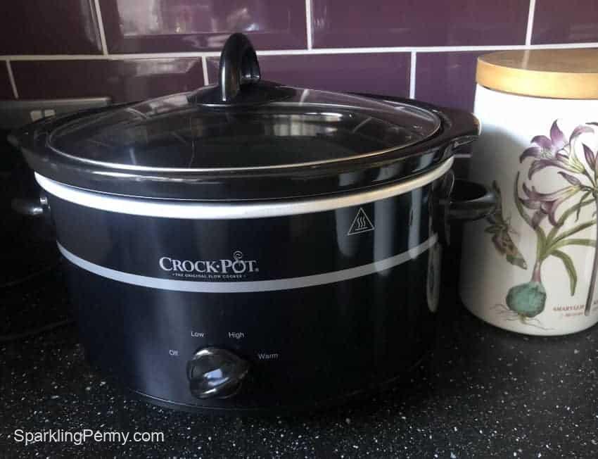 How do you keep a BBQ warm in a crock pot?