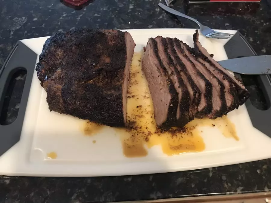 How do you keep a brisket moist after cooking?