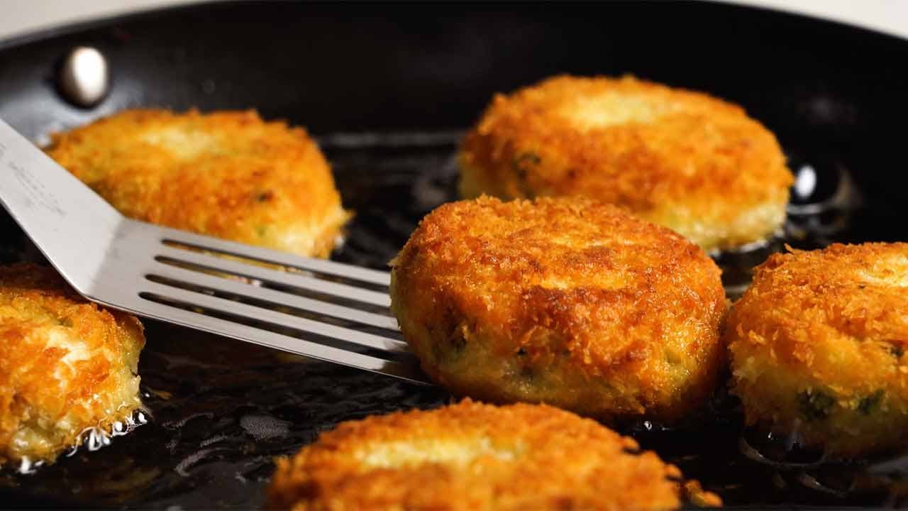 How do you keep fish cakes from sticking to the pan?