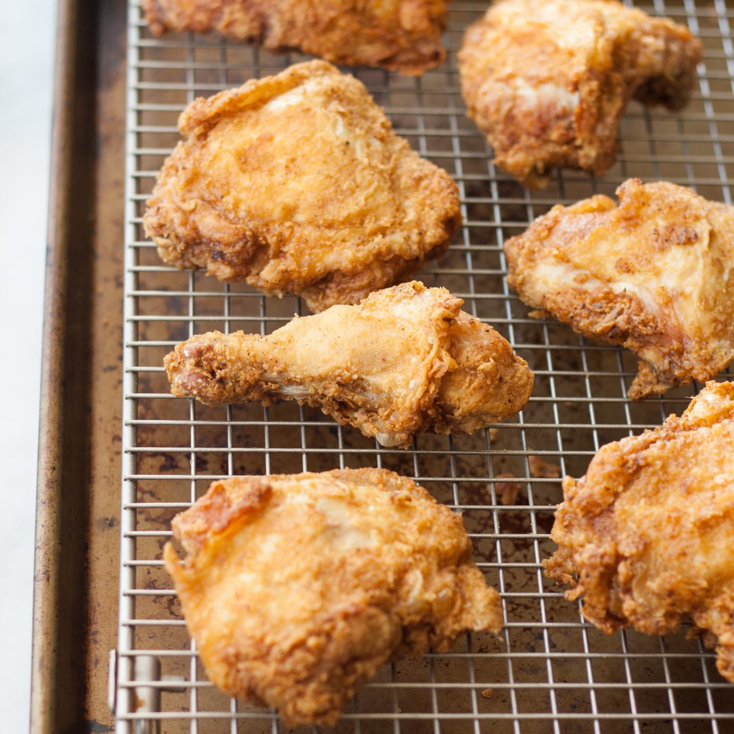 How do you keep fried food crispy for a party?