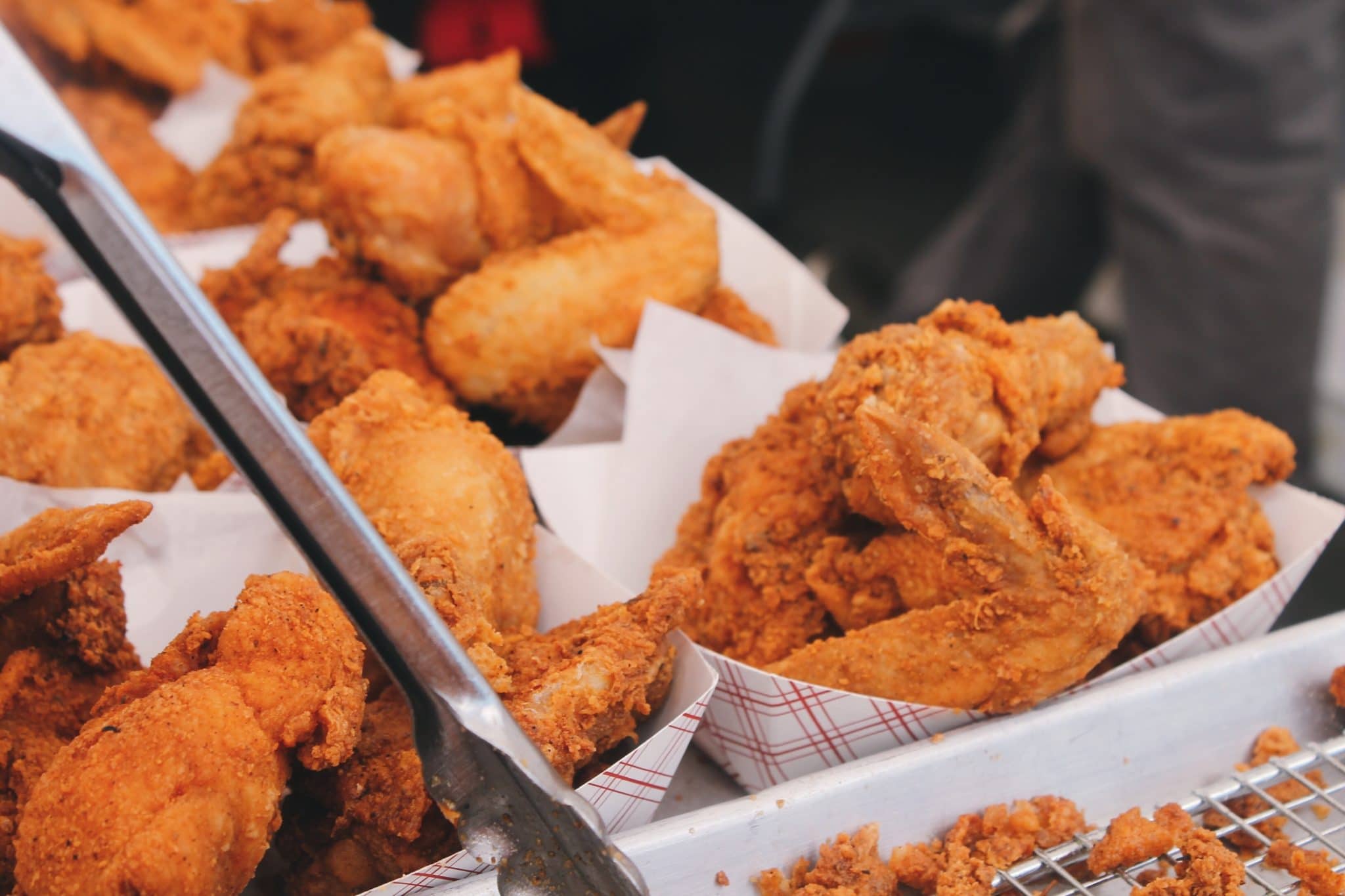 How do you keep fried food crispy when Travelling?