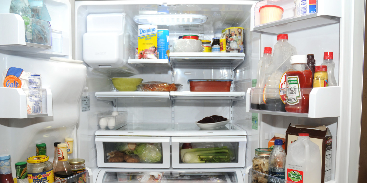 How do you keep meat moist in the fridge?