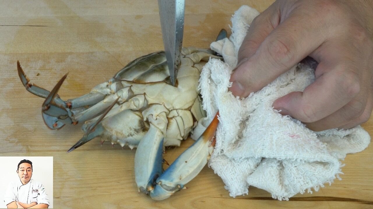 How do you kill live blue crabs?