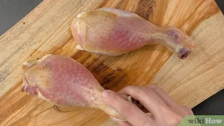 How do you know if chicken is bad when you boil it?