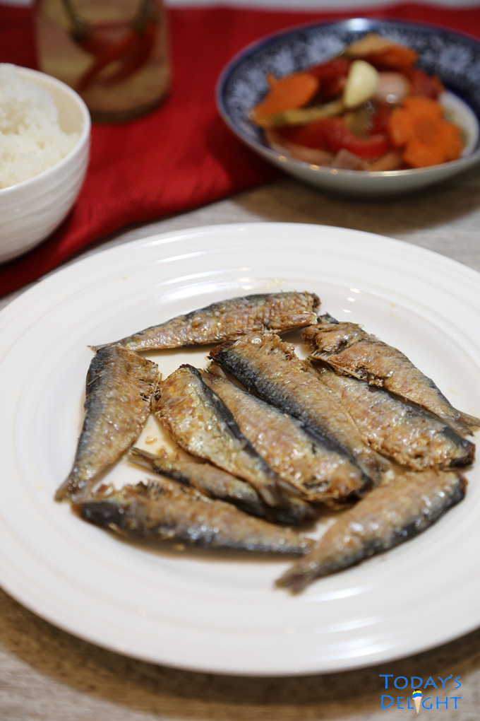 How do you know if dried fish is cooked?