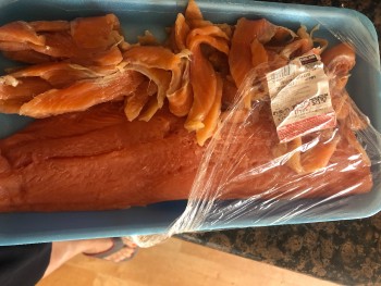 How do you know if you have food poisoning from salmon?