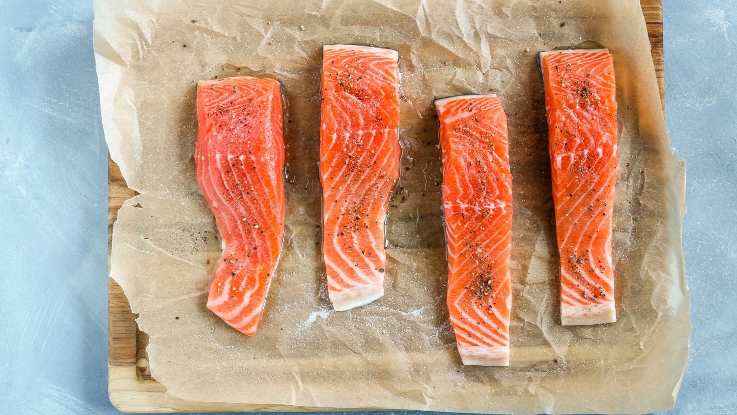 How do you know if you're allergic to salmon?