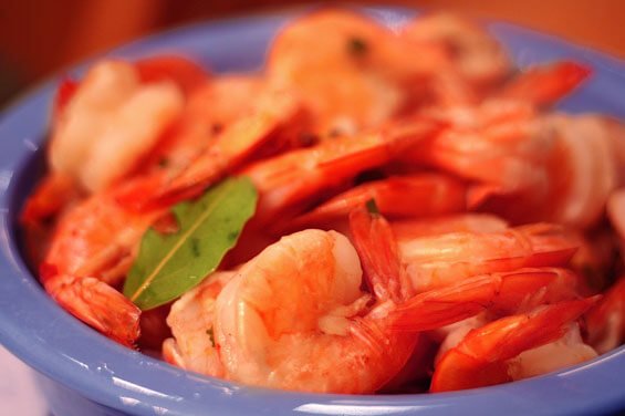 How do you make boiled shrimp easier to peel?