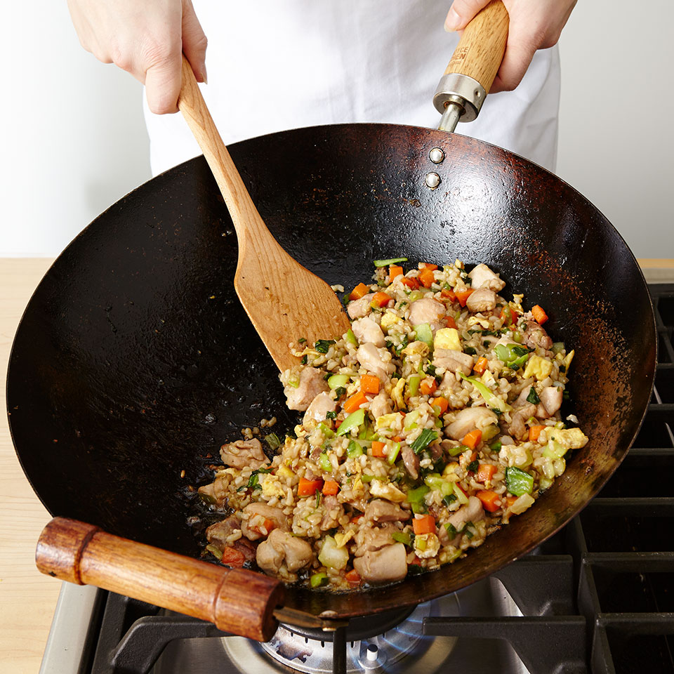 How do you make fried rice in 5 steps?
