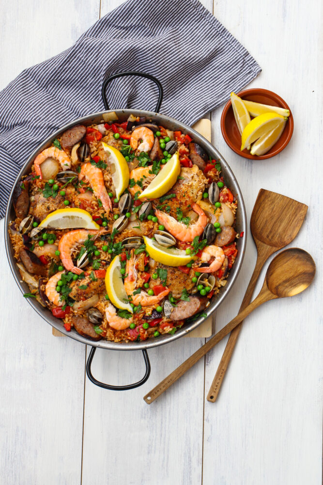 How do you make paella rice soft?