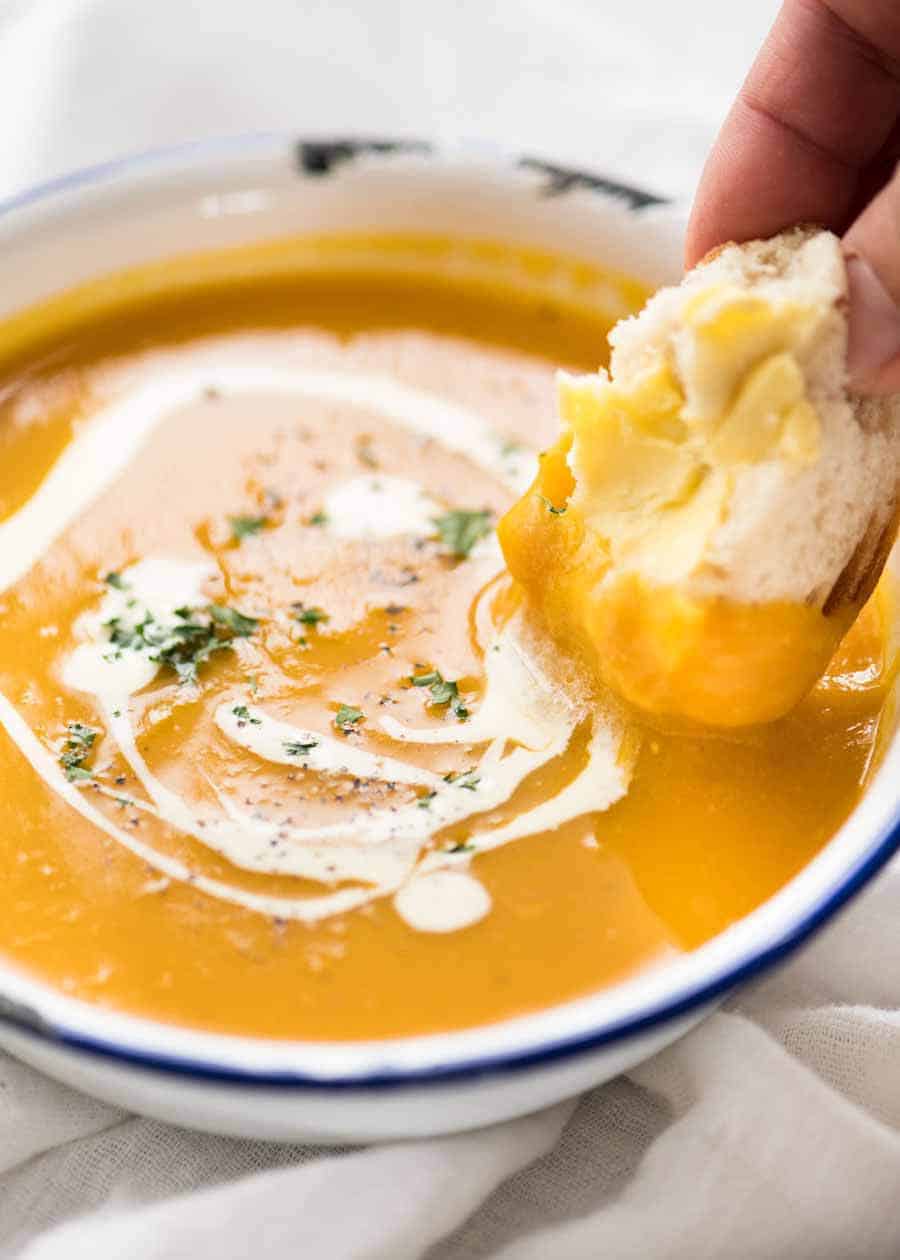 How do you make pumpkin soup?