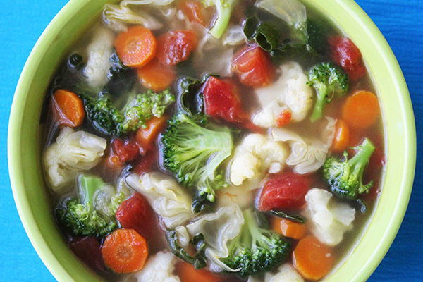How do you make vegetable Soup for cancer patients?