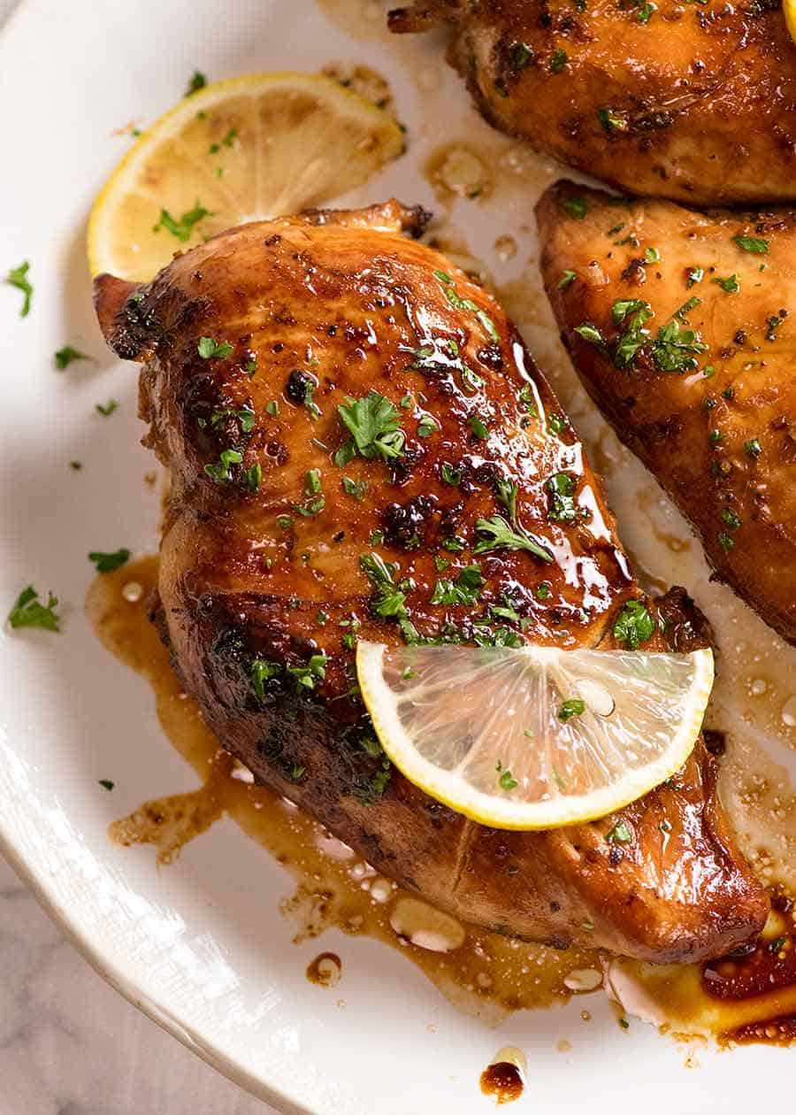 How do you marinate boiled chicken?