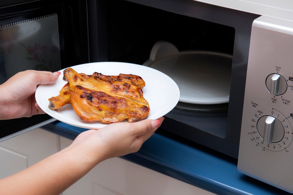 How do you microwave chicken without drying it out?