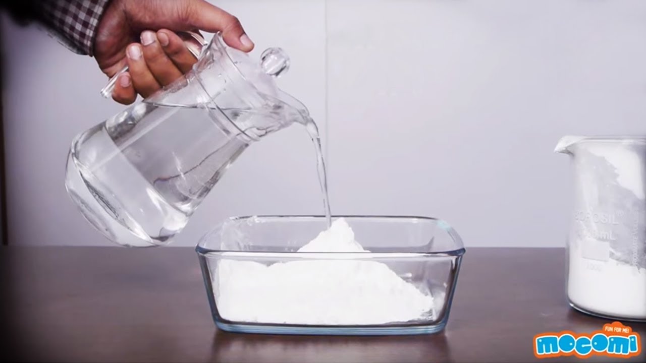 How do you mix corn flour and water?