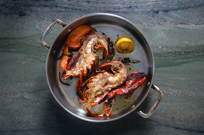 How do you pan fry a whole lobster?