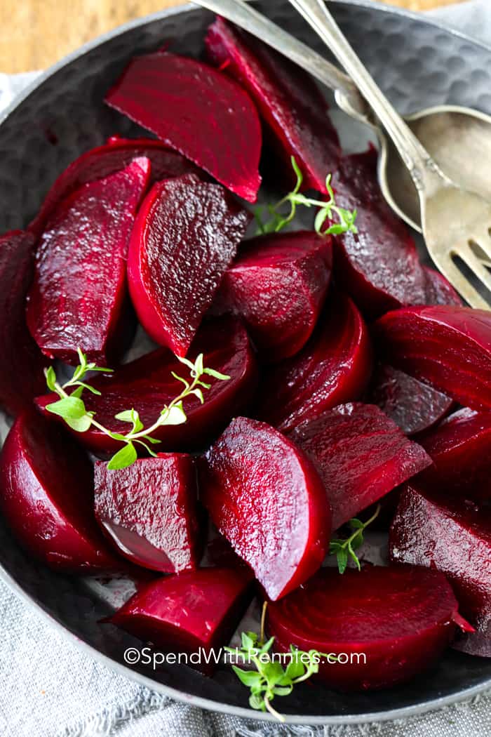 How do you prepare raw beets?