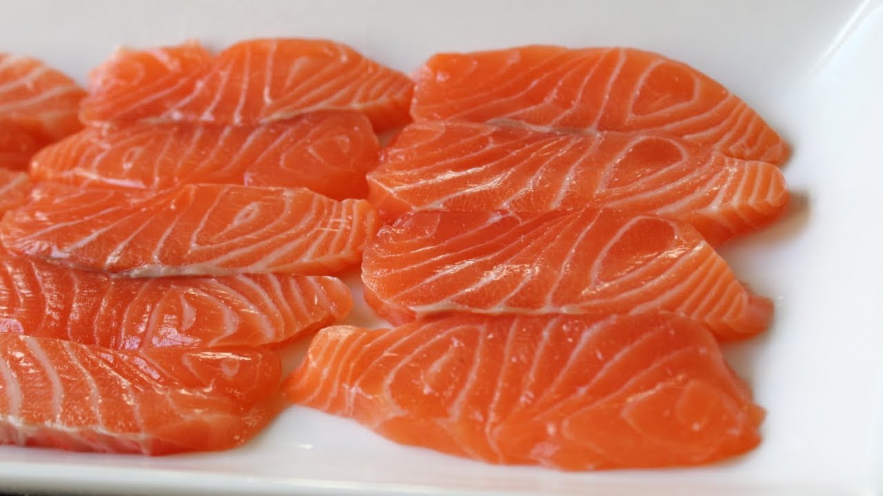 How do you prepare raw salmon?