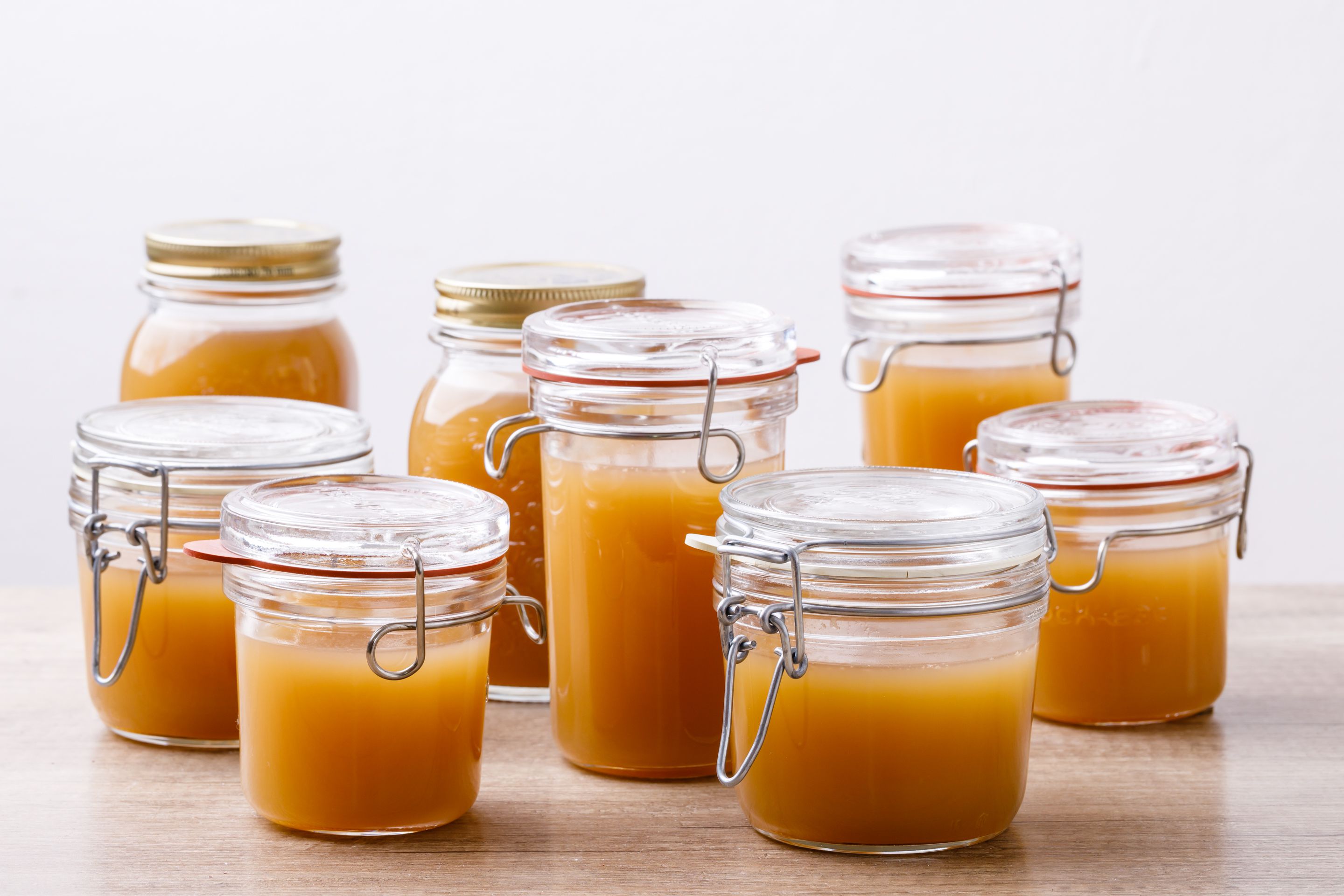 How do you preserve soup broth?