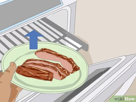 How do you reheat frozen meat?