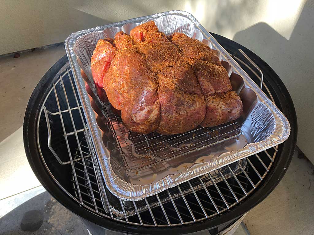 How do you smoke meat in a roasting pan?