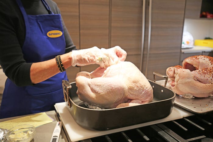 How do you stop a turkey from drying out when cooking?