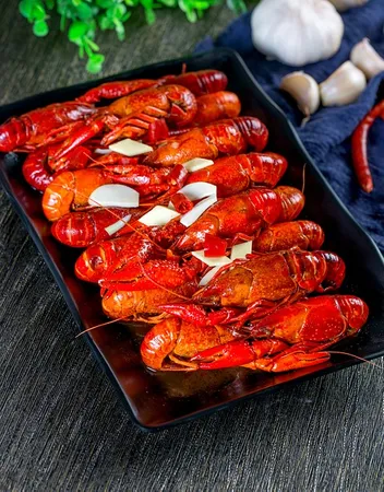 How do you store crawfish in the freezer?