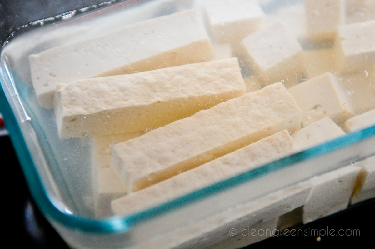 How do you store half a block of tofu?