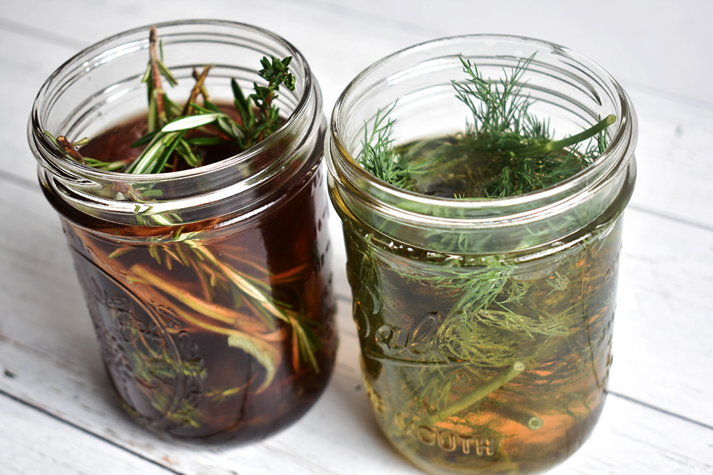 How do you store herbal vinegar?