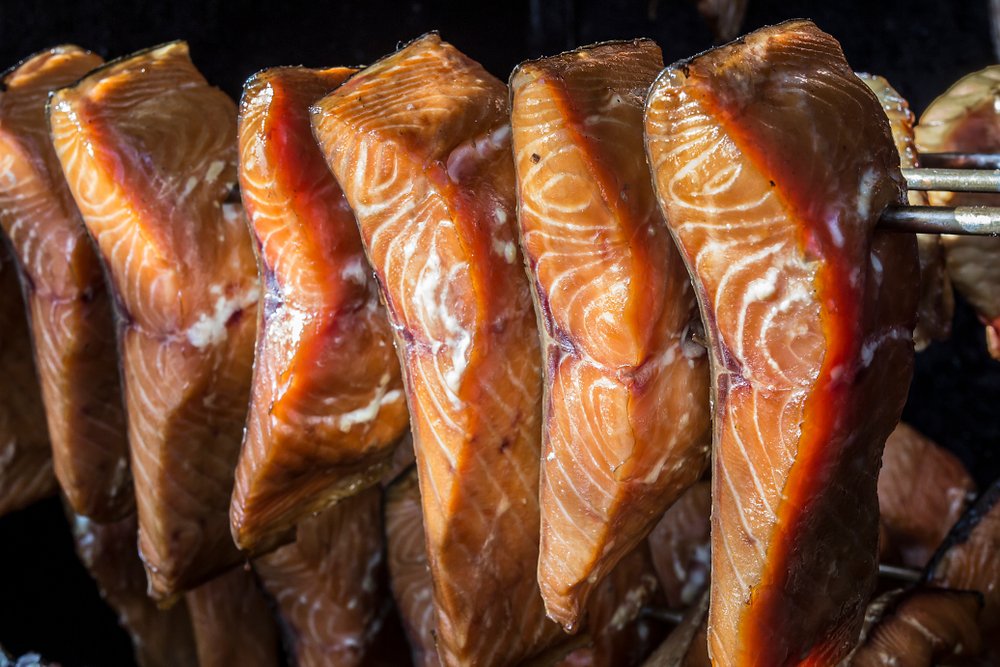 How do you store smoked salmon long term?