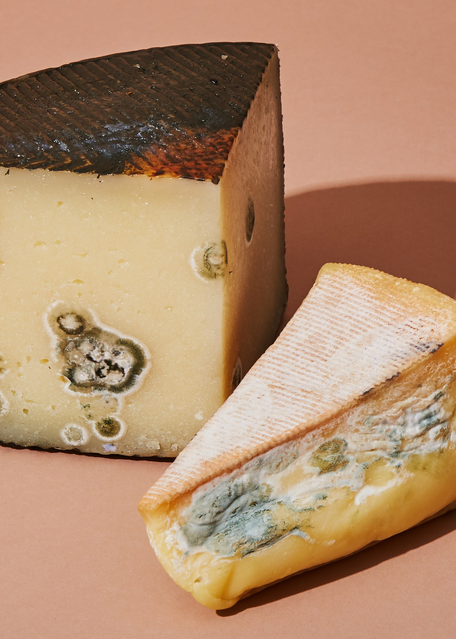 How do you tell if a cheese is aged?
