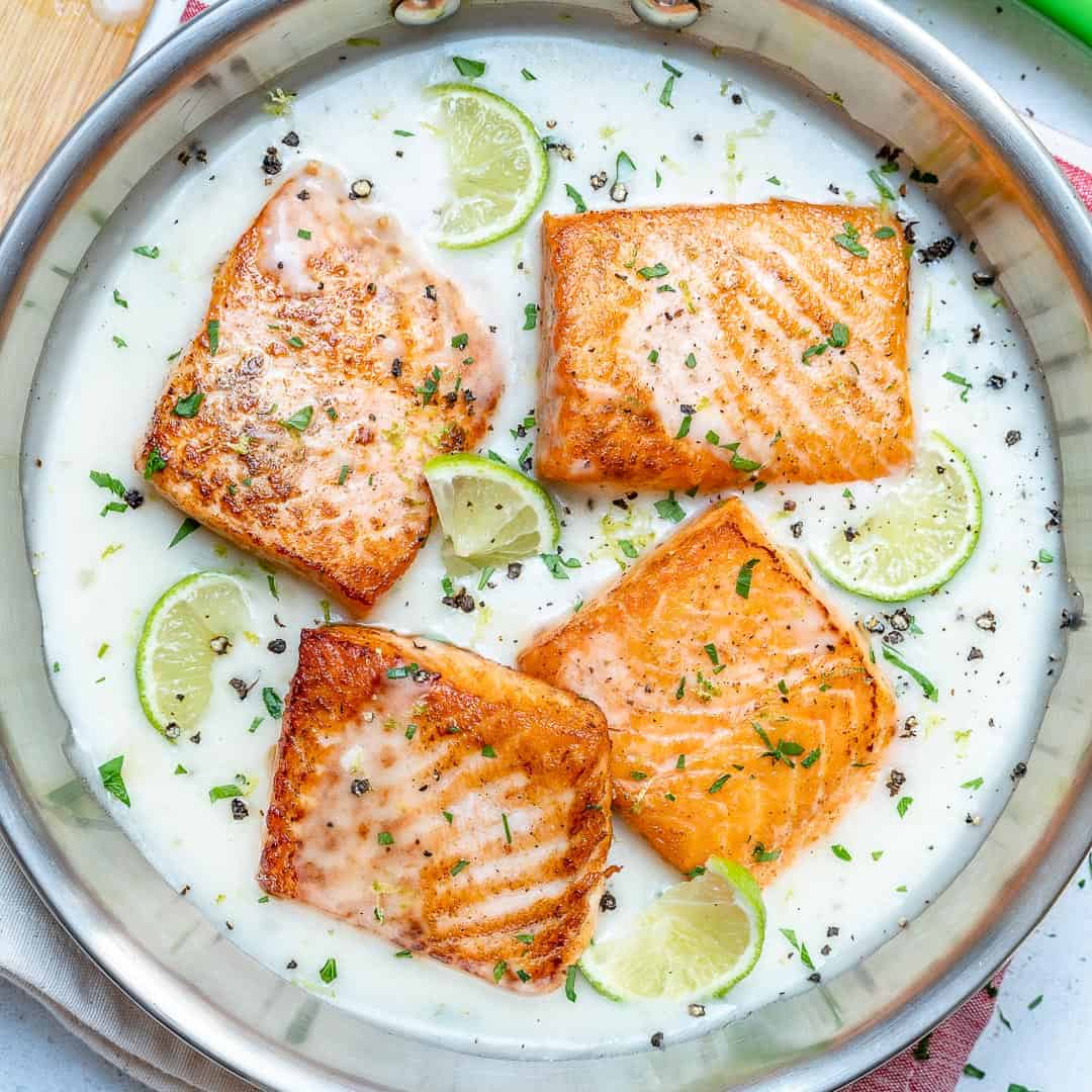 How do you thicken salmon fillet with milk?
