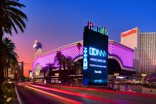 How early can you check-in at Harrah's Las Vegas?