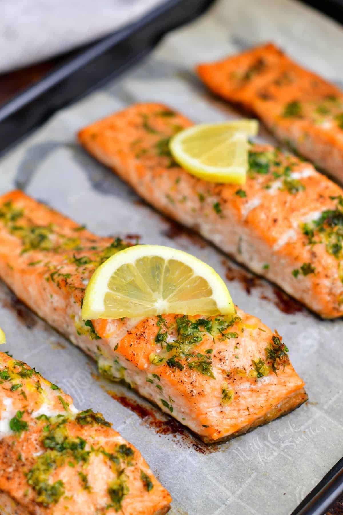 How healthy is baked salmon?