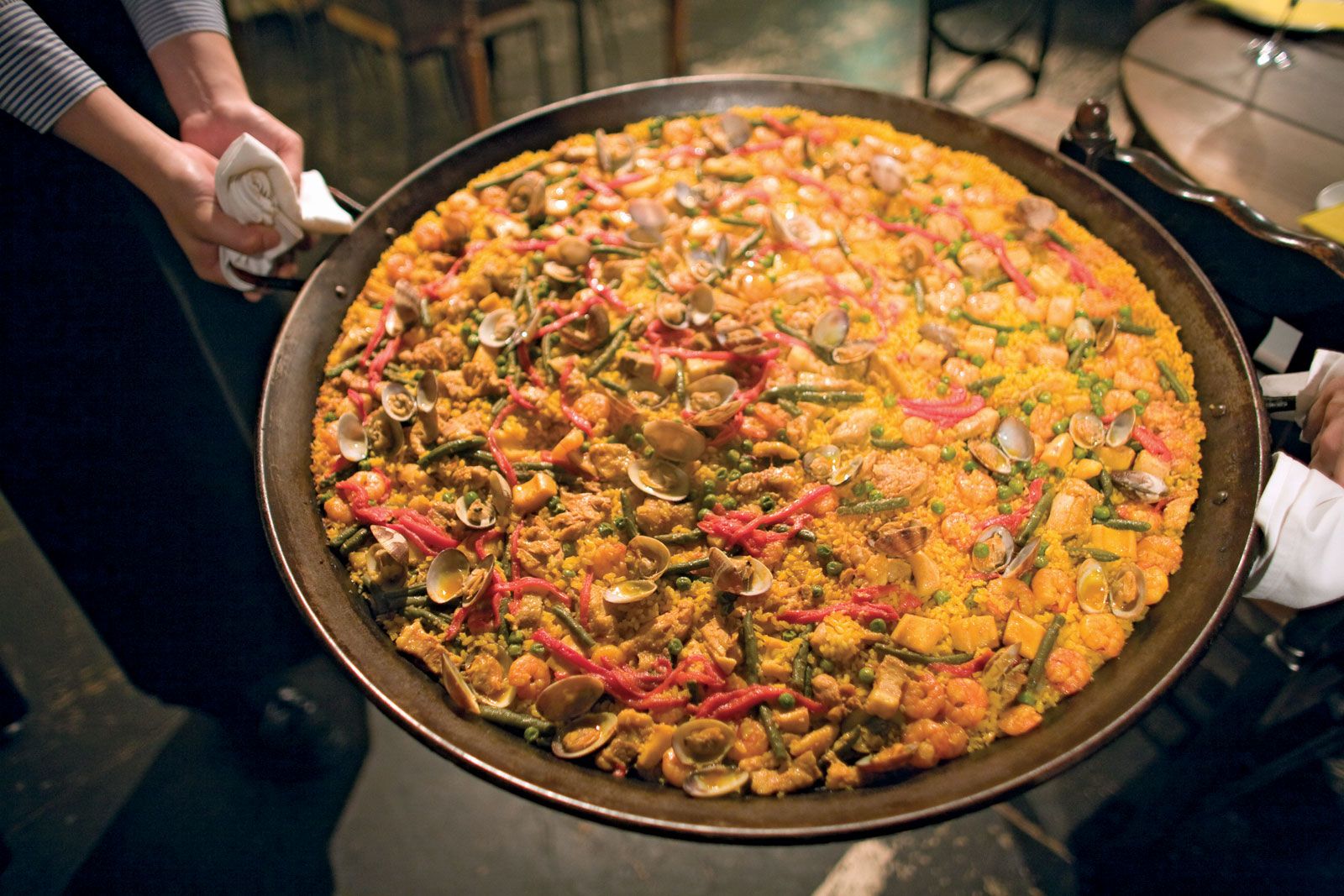 How is a paella prepared?