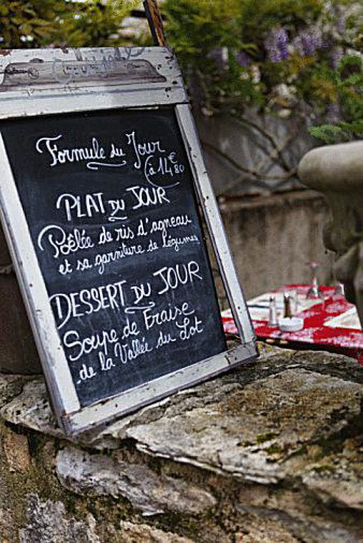How is menu spelled in French?