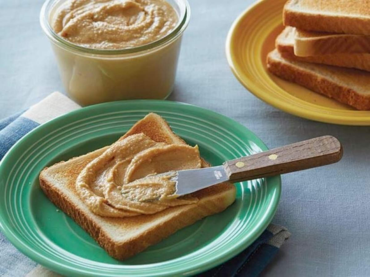 How long before working out should I eat peanut butter?