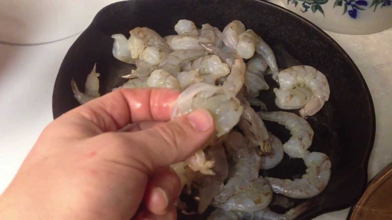 How long boil frozen uncooked shrimp?