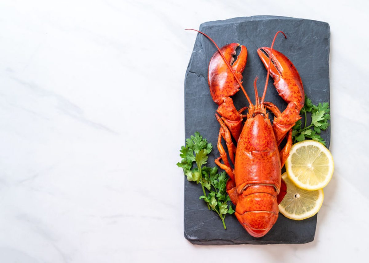 How long can you eat lobster leftovers?
