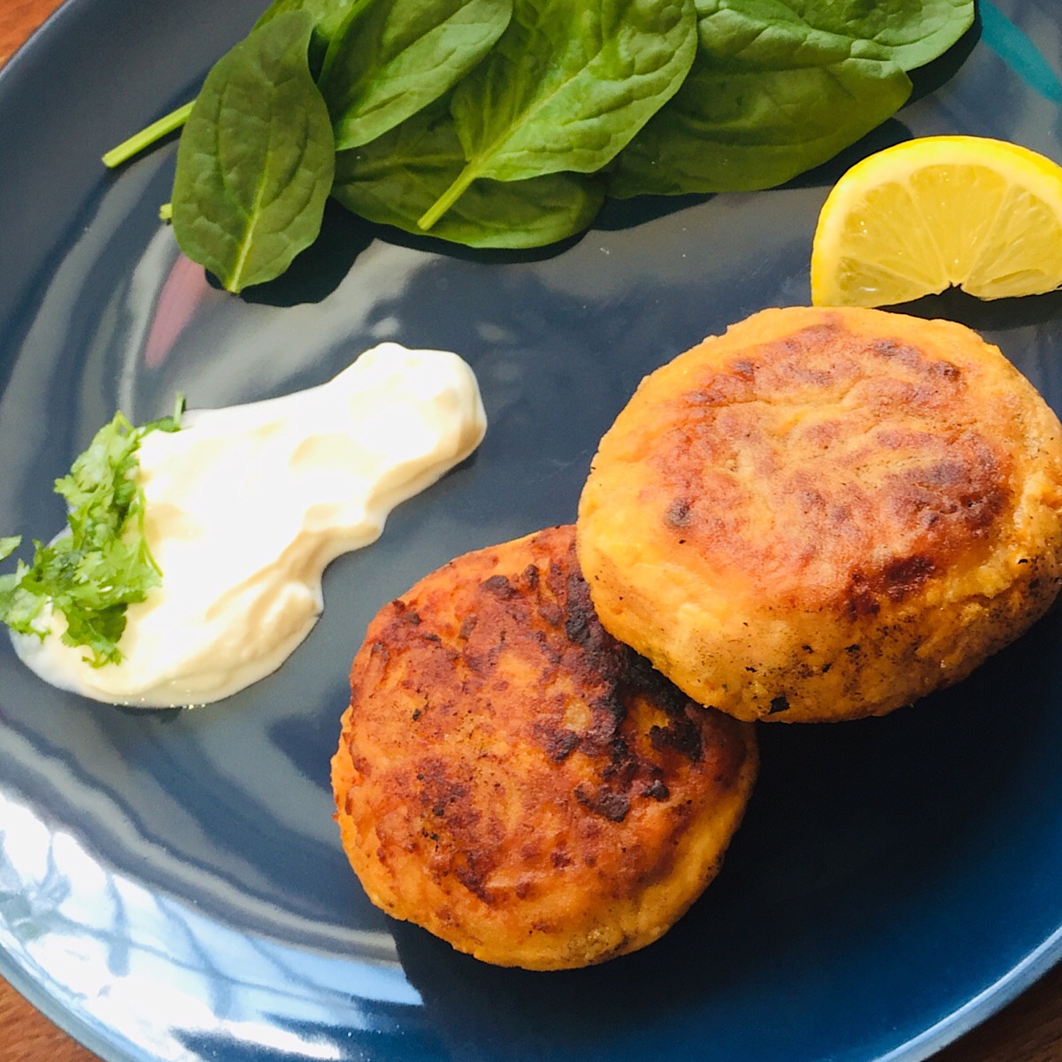 How long can you keep salmon fishcakes in the freezer?