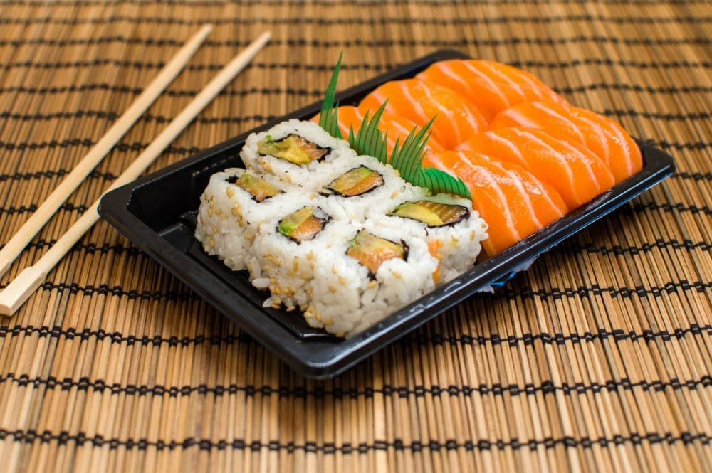 How long can you keep sushi from the grocery store?