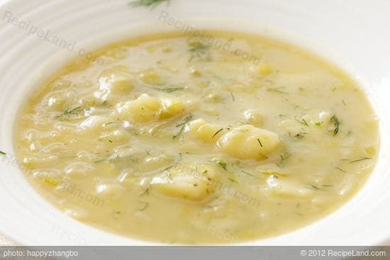 How long do potatoes take to soften in soup?