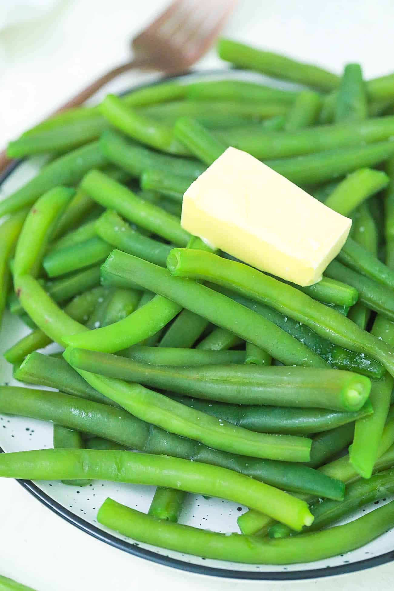 How long do you boil fresh green beans?