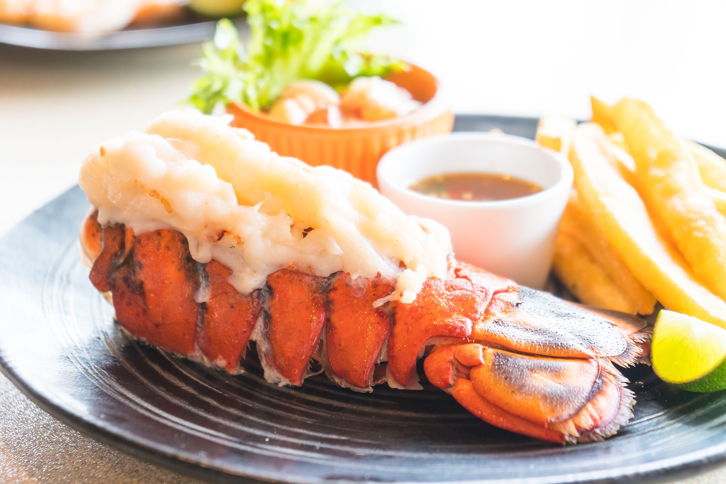 How long do you boil lobster tails per pound?