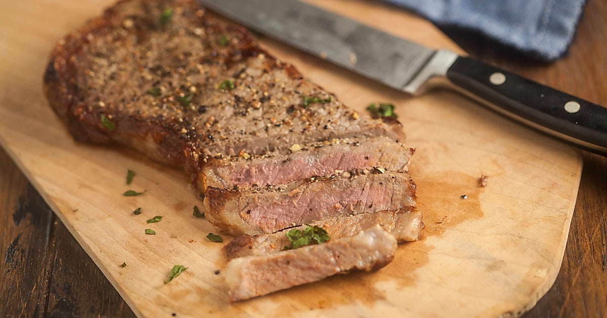 How long do you broil a steak if you want it well done?