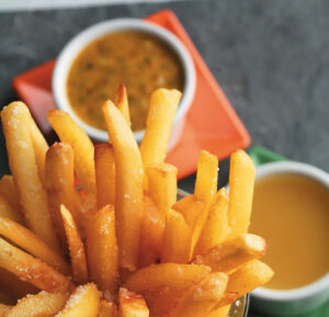 How long do you fry french fries in canola oil?