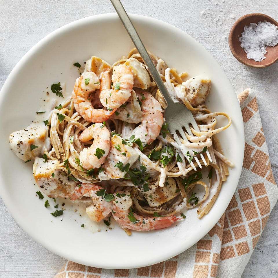 How long do you reheat shrimp alfredo?